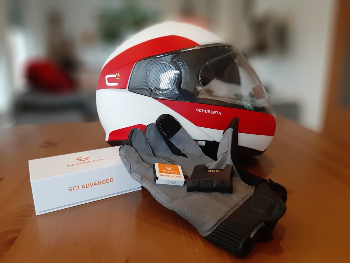 Schuberth C4 Pro Klapphelm Test bei SHE is a RIDER