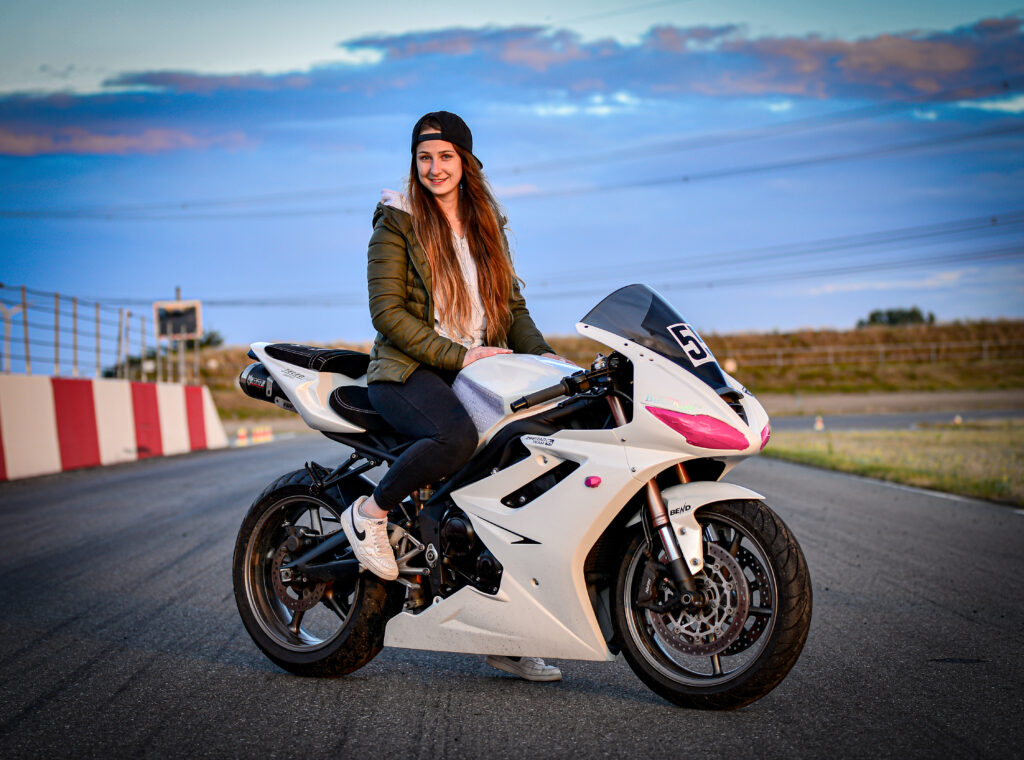 SHE is a RIDER - Das Online-Motorradmagazin für Frauen