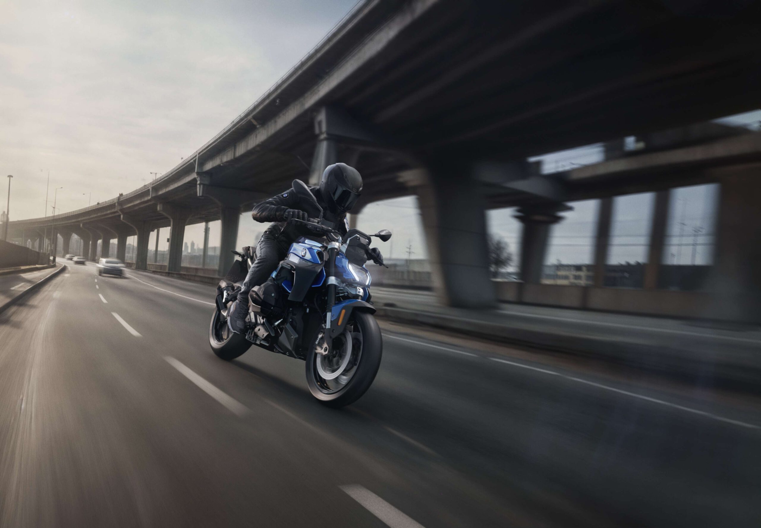 BMW R1300 R der Dynamic Roadster mit Boxer auf neuem Level